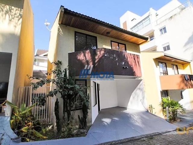 Sobrado na Paulo Gorski Mossunguê Curitiba PR, aluguel por R$ 3.000