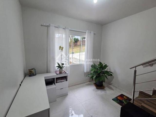 SOBRADO NA TEODORO MAKIOLKA COM TERRENO DUPLO ESPAÇO E POTENCIAL INCRÍVEIS!
