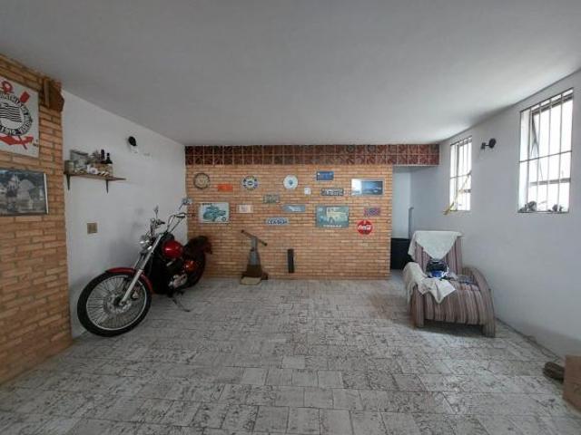 SOBRADO NA V. SÔNIA C/ 4 SUÍTES 3 SALAS, QUINTAL COM PISCINA