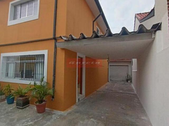 SOBRADO NA VILA CRUZEIRO A VENDA, COM 2 DORM, SALA, COZ, 1 BANH, EDIC. COM 2 DORM E 1 BANH, 5 VGS