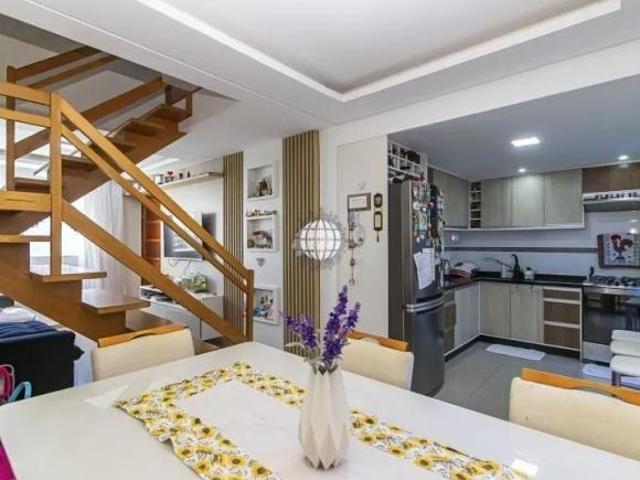 Sobrado na Vila Amorim, em Suzano com 100m²