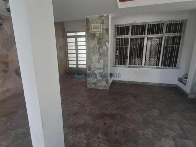 Sobrado na Vila Gumercindo com 3 quartos e 2 vagas