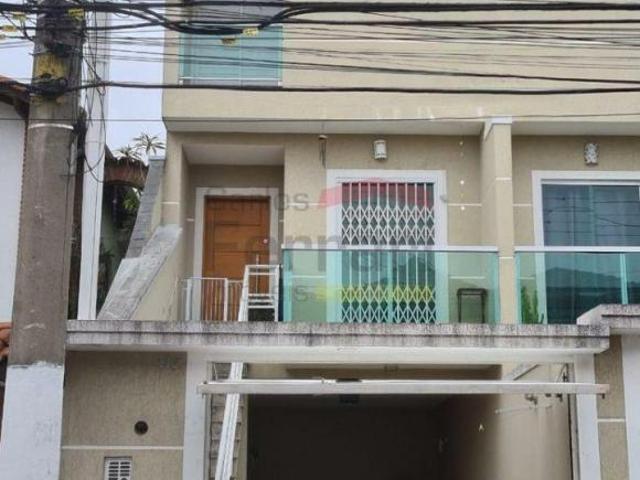 Sobrado na Vila Gustavo com 3 dormitórios sendo 1 suíte com 2 vagas