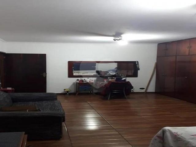 Sobrado na Vila dos Remédios. São Paulo