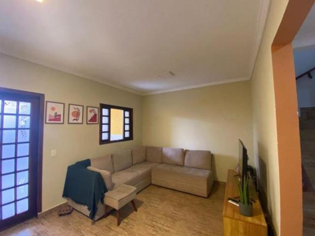 Sobrado na Vila Formosa | 3 Quartos | 1 Suíte | 2 Vagas | R$ 499 Mil