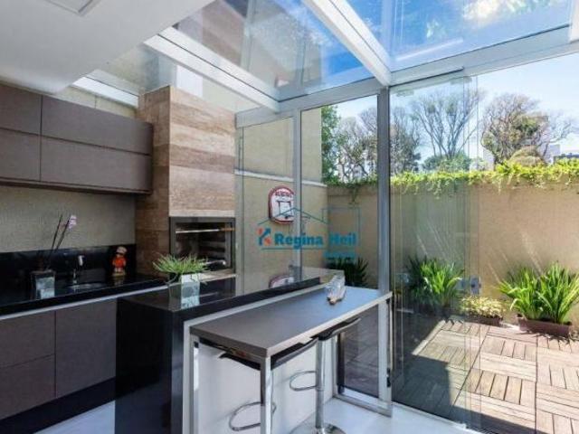 Sobrado na Vila Izabel MOBILIADO R$ 1390.000,00