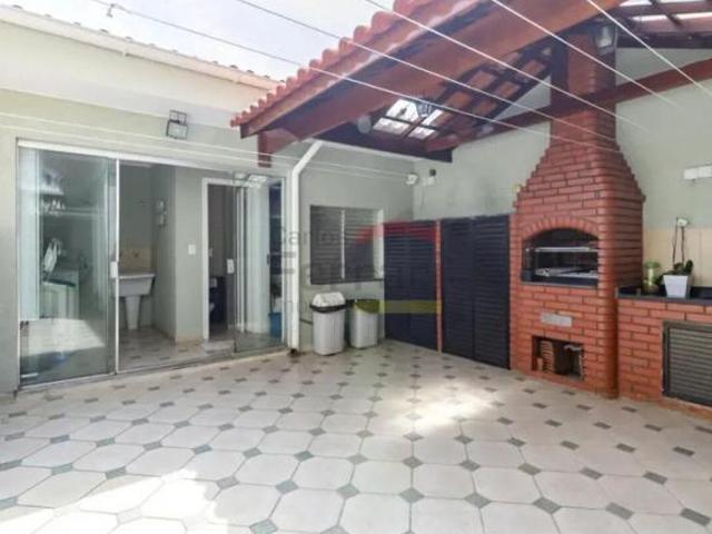 Sobrado na Vila Mazzei !