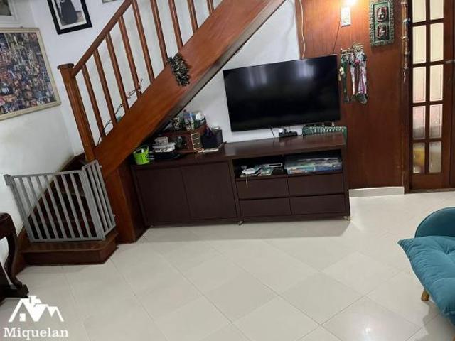 Sobrado na Vila Maria Baixa! Sobrado 490.000,00 2 dorm