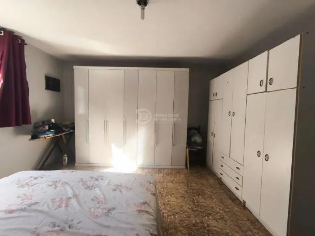 Sobrado na Vila Marieta, São Paulo 3 dormitórios, 2 banheiros e garagem coberta!
