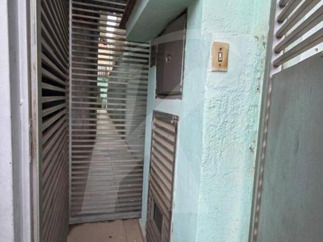 Sobrado na Vila Medeiros 4 quartos, 6 vagas