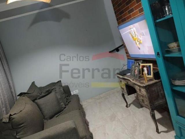 SOBRADO NA VILA NIVI COM 2 SUÍTES, 3 VAGAS DE GARAGEM