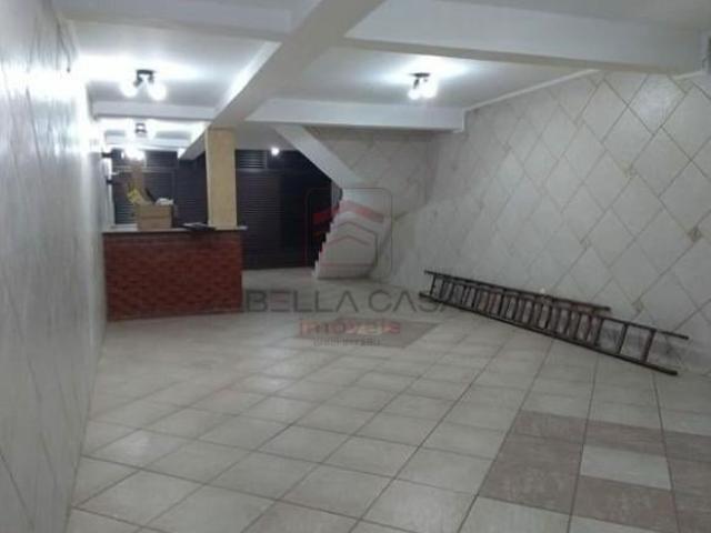 Sobrado na Vila Prudente. 3 dormitorios suíte quintal salão de festa vagas para 5 carros