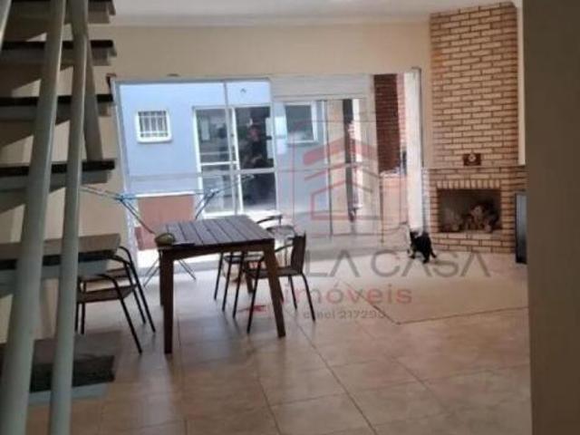 Sobrado na Vila Prudente 124m2 3 dormitórios 1 suíte 2 vagas de garagem