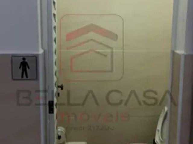 Sobrado na Vila Prudente 273 m2 3 dormitórios 1 suíte e 8 vagas