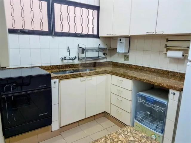 Sobrado na Vila Romana com 3 suítes