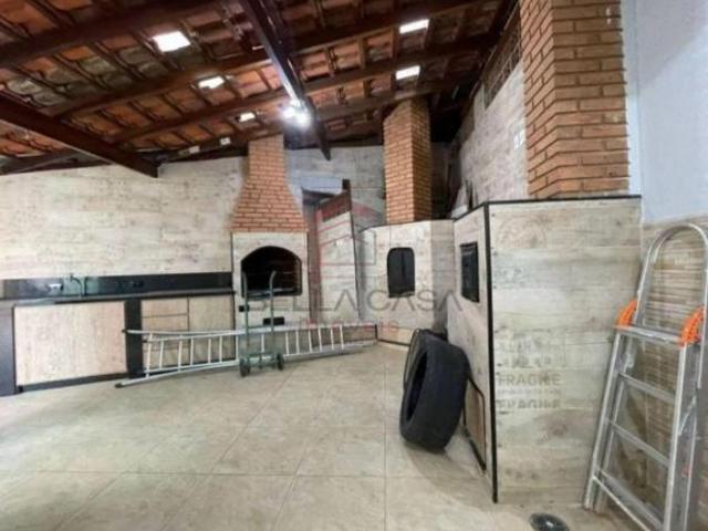Sobrado na Vila Zelina, 03 quartos sendo 01 suíte e 02 vagas