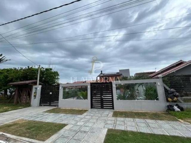 Sobrado na Zona Nova: 100% Mobiliado e com Energia Solar – Tramandaí