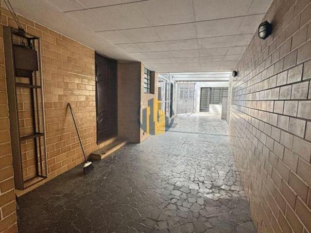 Sobrado no miolo da Vila Mariana