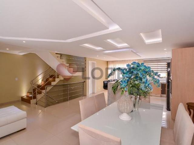 Sobrado no Novo Mundo 4 Quartos 2 Suíte 3 Vagas 236 m²