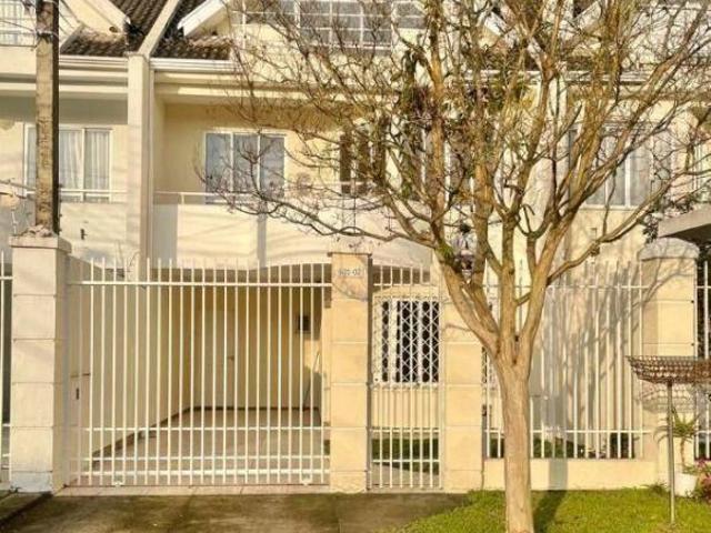Sobrado no Orleans com 3 dormitórios à venda, 189 m² por R$800.000,00 Orleans Curitiba/PR