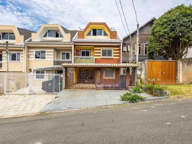 Sobrado no Abranches 3 quartos 1 suíte | 144m2 Frente para rua Rua Rua Dra. Iria Correia, 80