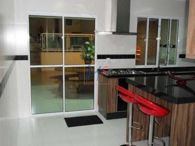 Sobrado no Alto da Mooca, 350 m², com3 dorms 3 suítes, ar condicionado, piscina, armários embutido