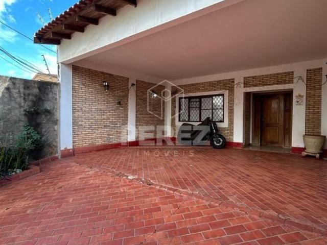 Sobrado no Bairro Taquarussu