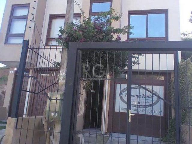 Sobrado no bairro Aberta dos Morros