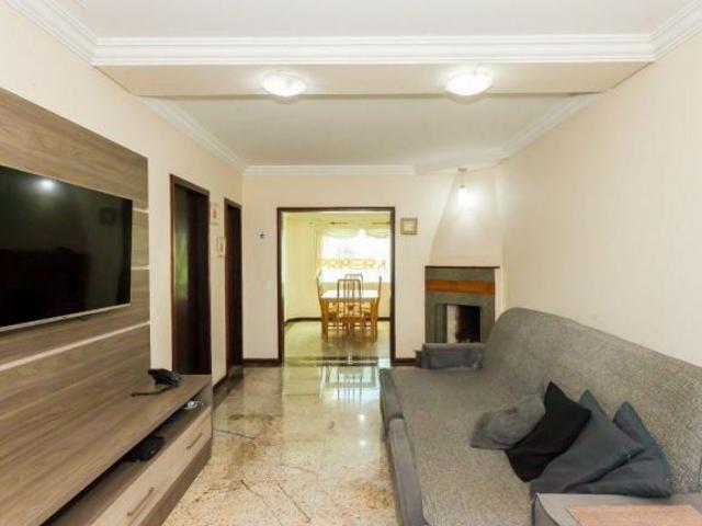 Sobrado no Bairro Alto com 3 quartos