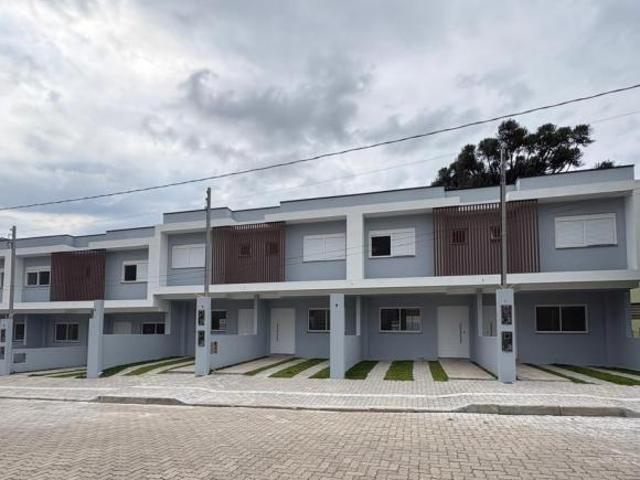 Sobrado no bairro Ana Rech com 3 dormitórios e com 88m²