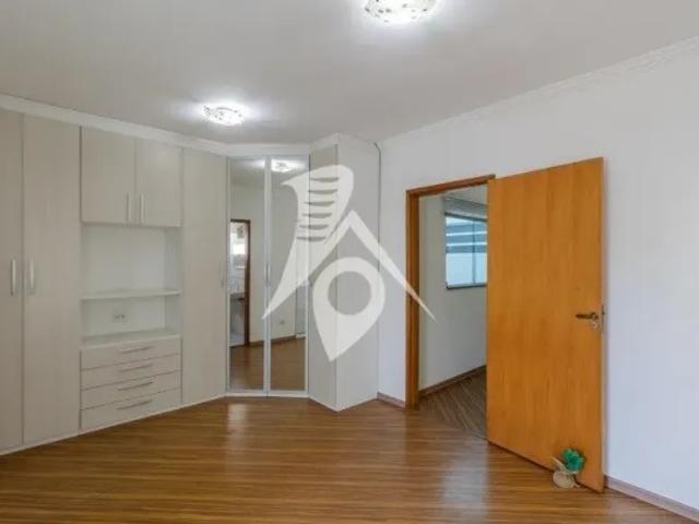 Sobrado no Bairro da Água Rasa com 160m²