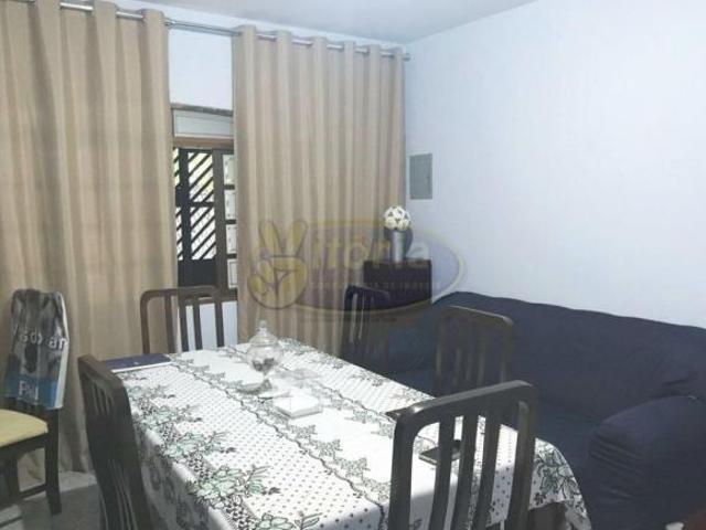 SOBRADO NO BAIRRO DOS CASAS