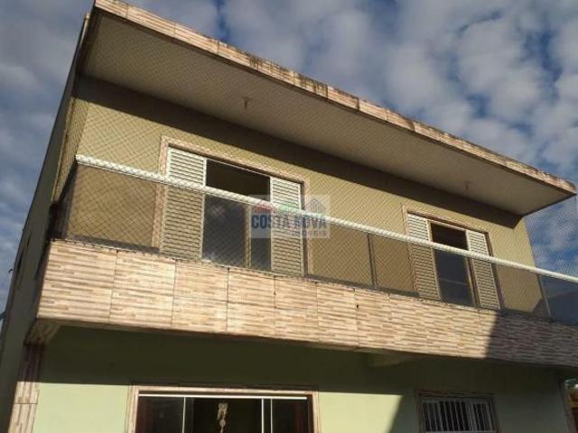 Sobrado no Canto do Forte com 4 suítes e edicula nos fundos
