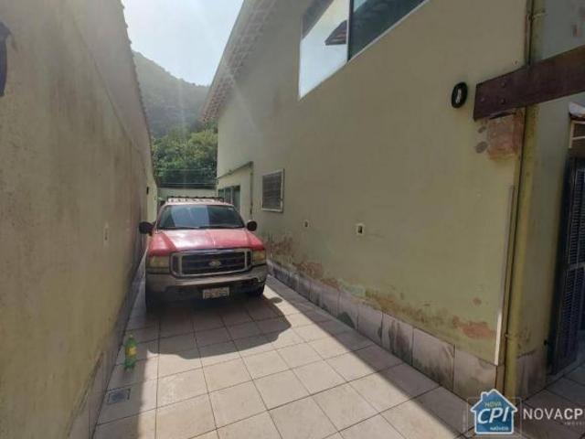 Sobrado no Canto do Forte em Praia Grande SP