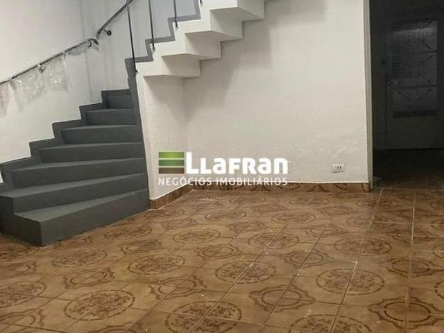 Sobrado no Centro de Taboão da Serra