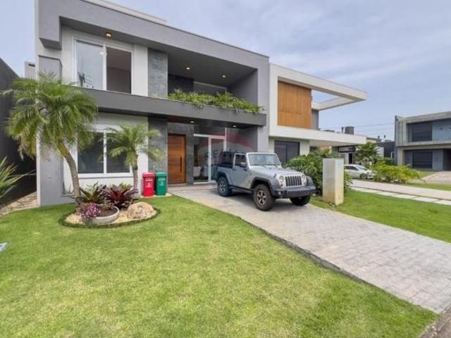 Sobrado no Condominio Blue Xangrla