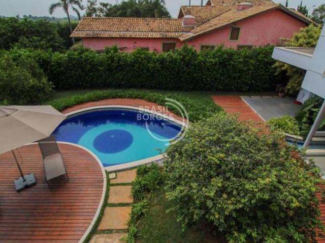 Sobrado no condomínio Lago Azul 500m² com 5 suites 1075m² de área total