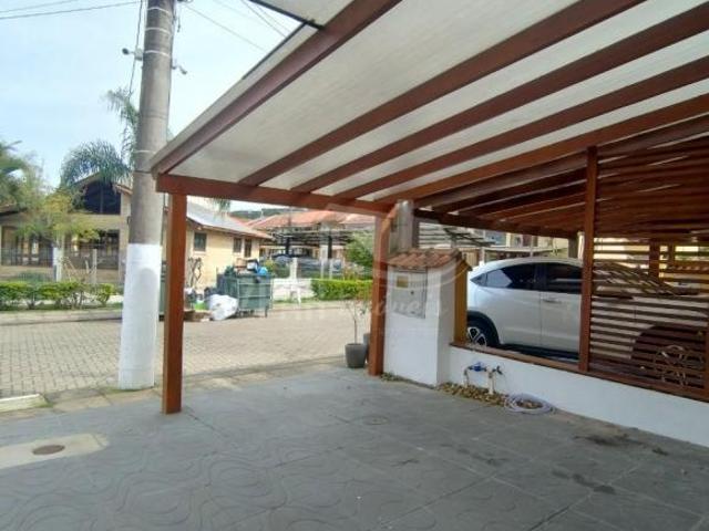 Sobrado no Condomínio Nova Ipanema Village, Hípica, Porto Alegre RS: 2 Quartos, 1 Suíte, 1 Sala, 3
