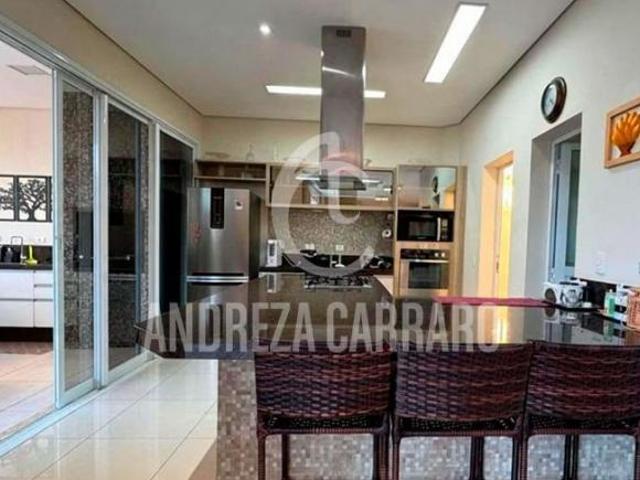 Sobrado no Condomínio Parque Esplanada em Votorantim