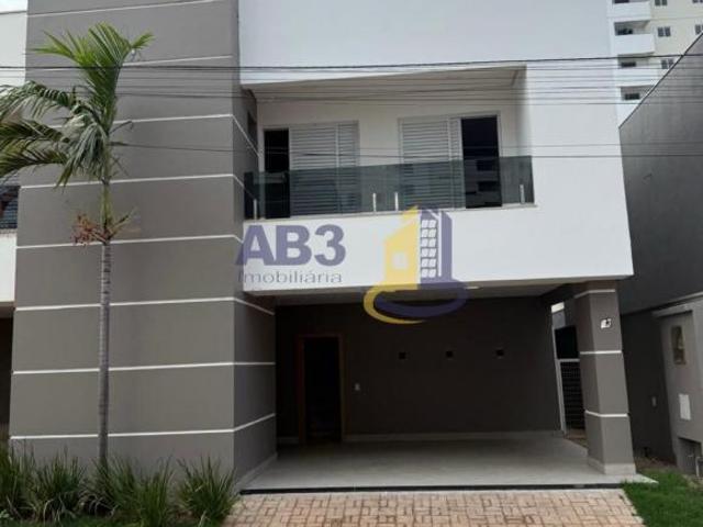 Sobrado no Condomínio Pérola Rara em Cuiabá MT