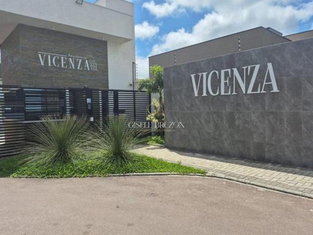 Sobrado no Condomínio Res. Vicenza SJP