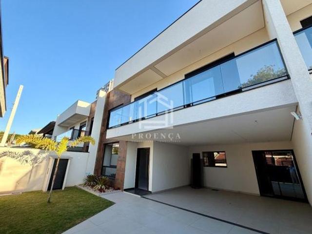 Sobrado no coração da cidade com 3 dorm. e 4 vagas à venda, 160m² por R$ 1.150.000 Centro SJP/PR