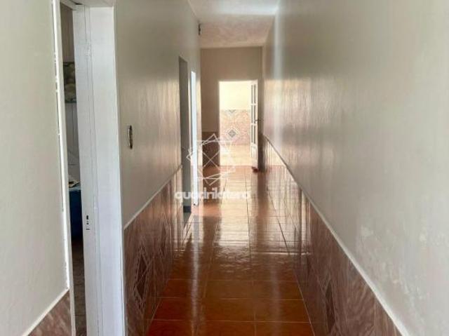 Sobrado no Fragata, com ótima localização, bem iluminado com churrasqueira