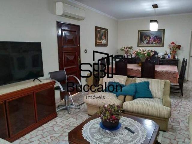 Sobrado no Gonzaga — Santos/SP | 469 m² • 3 Dorms 1 Suíte • Edícula • Até 10 Vagas