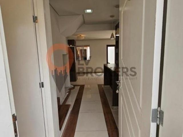 SOBRADO NO HELBOR IPOEMA 3 QUARTOS 1 SUITE COM PLANEJADO LAZER COMPLETO OTIMA LOCALIZAÇÃO