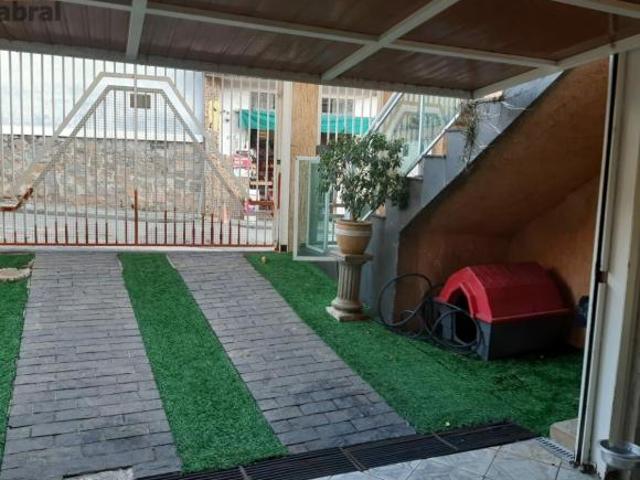 Sobrado no Horto Florestal