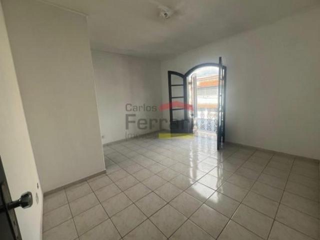 Sobrado no Jaçanã de 130M² com 2 dormitórios, sendo 1 suíte, entrada lateral e 2