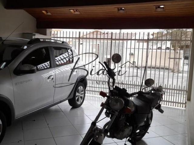 SOBRADO NO JARDIM AMALIA EM CAÇAPAVA SP, 2 QUARTOS/ 1 SUITE COM SACADA/1 ÁREA DE SERVIÇO COBERTA