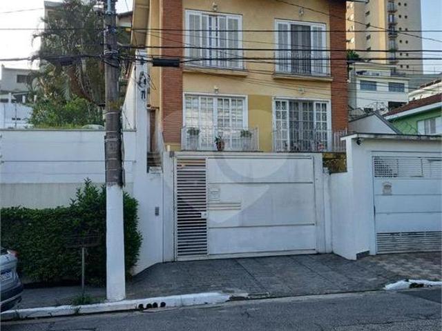 SOBRADO NO JARDIM FRANÇA! VALOR BEM ABAIXO DO MERCADO R$950.000,00