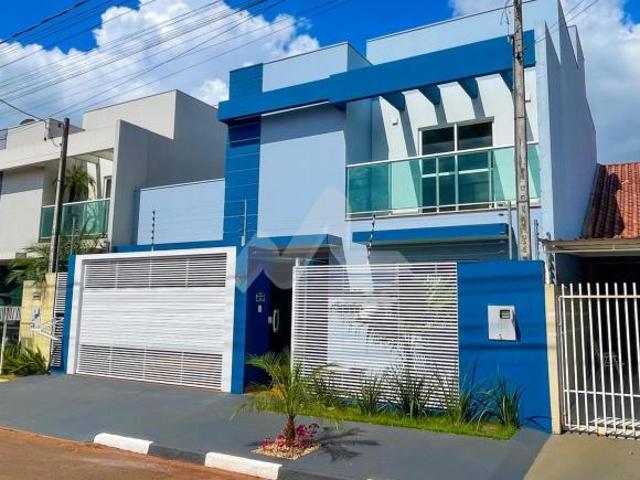 SOBRADO NO JARDIM GISELA COM 181M DE ÁREA CONSTRUÍDA